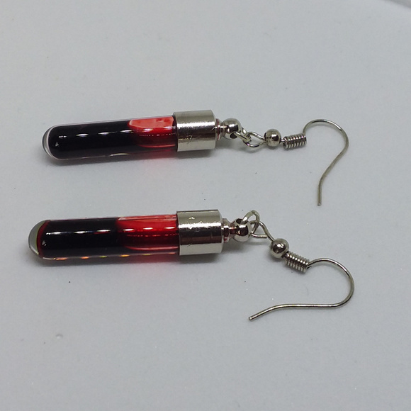 Luny's Emporium | Jewelry | 2pcs 32mm Glass Vial Tube Blood Earrings ...